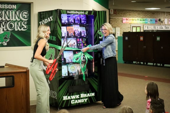 Inchy's Book Vending Machine™